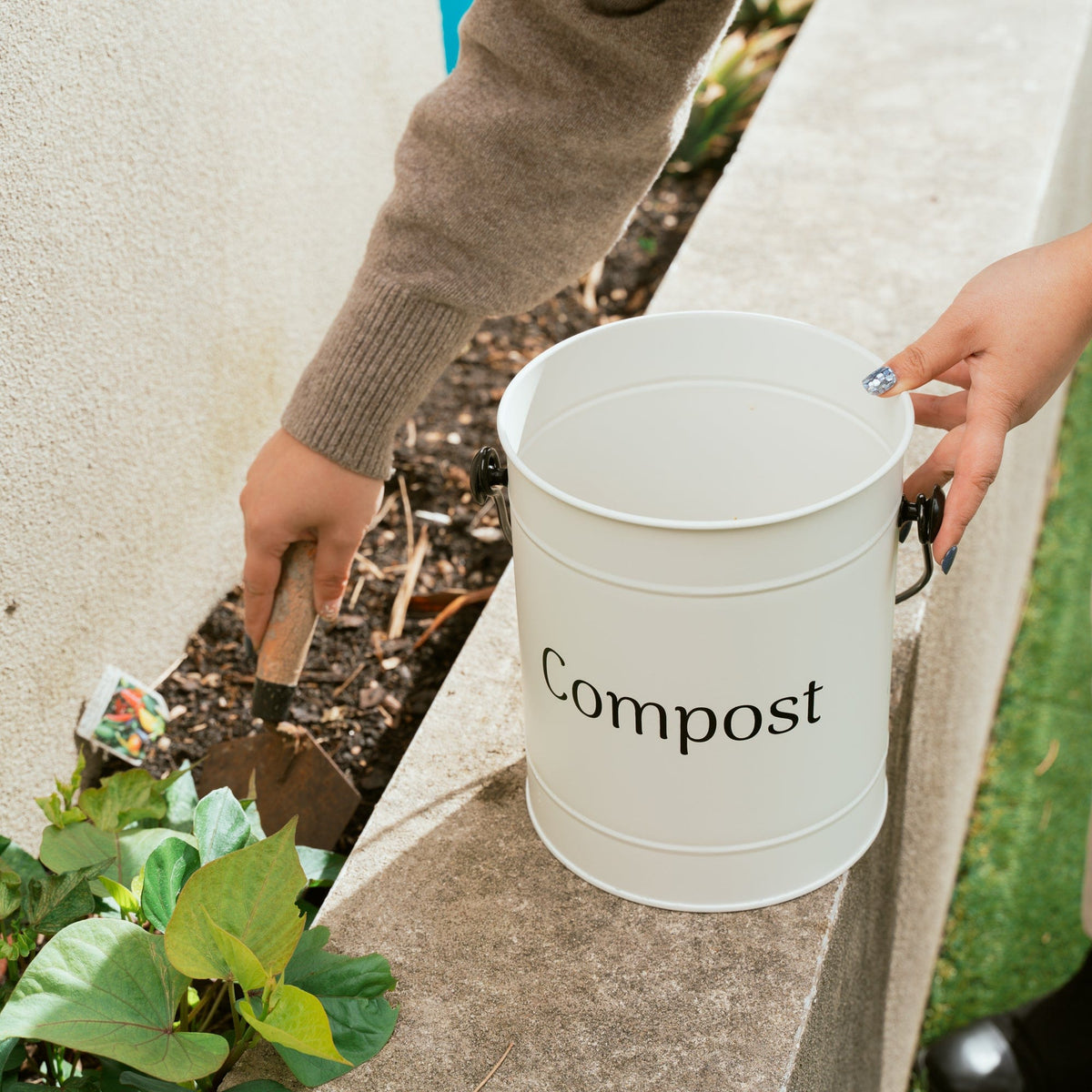 5L Kitchen Bench Compost Bin with 6 Replacment Activated Carbon Filter